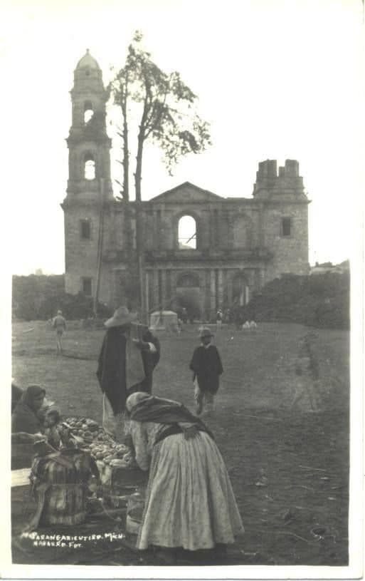 Así fue San Juan Parangaricutiro. - Michoacán